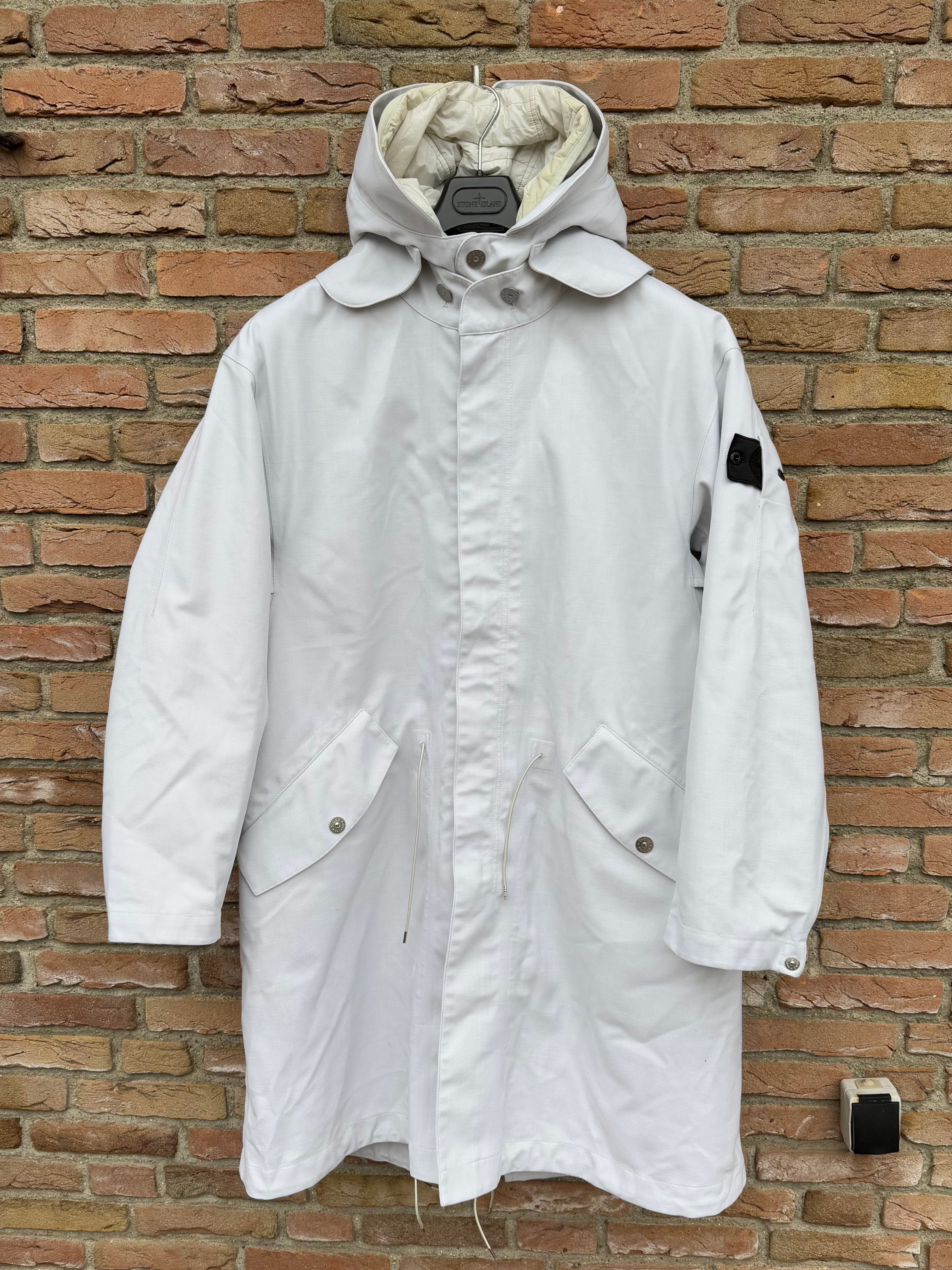 Stone Island Shadow Project Poly Wool Diagonal 3L Jacket - L – ebding