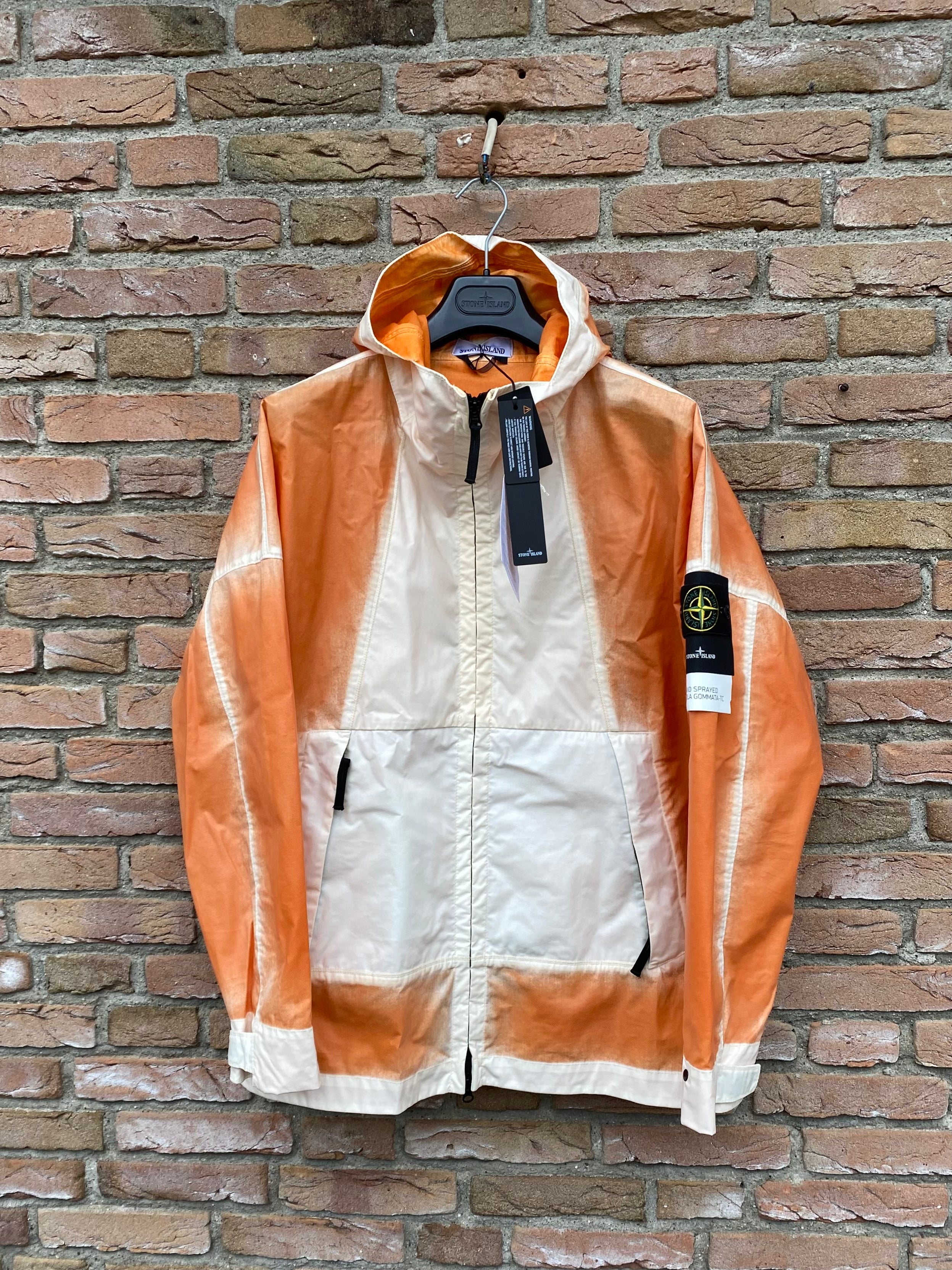 Stone Island Hand Sprayed Jacke - L – ebding